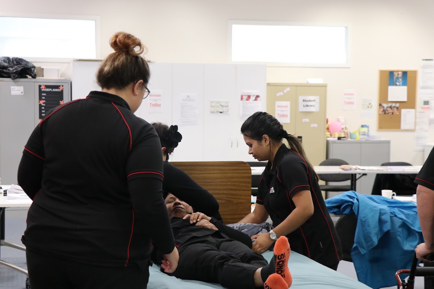 Certificate III in Individual Support (Aged Care) Pre-Employment | Work ...